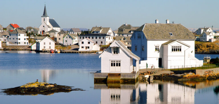 Forblåste og fredelige Fedje